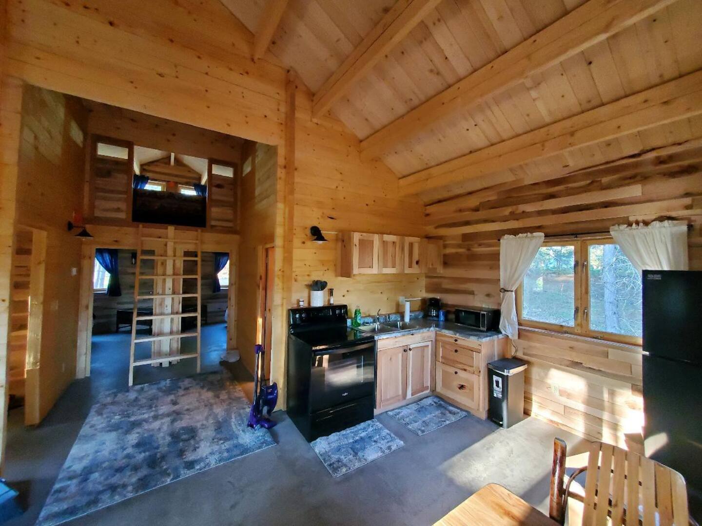 River Cabin - Twin Rivers Resort